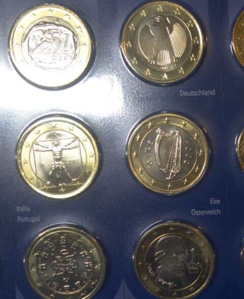 OFFICIAL ISSUE OF THE FIRST ONE EURO COINS OF THE 12 MEMBERSTATES OF EU ...